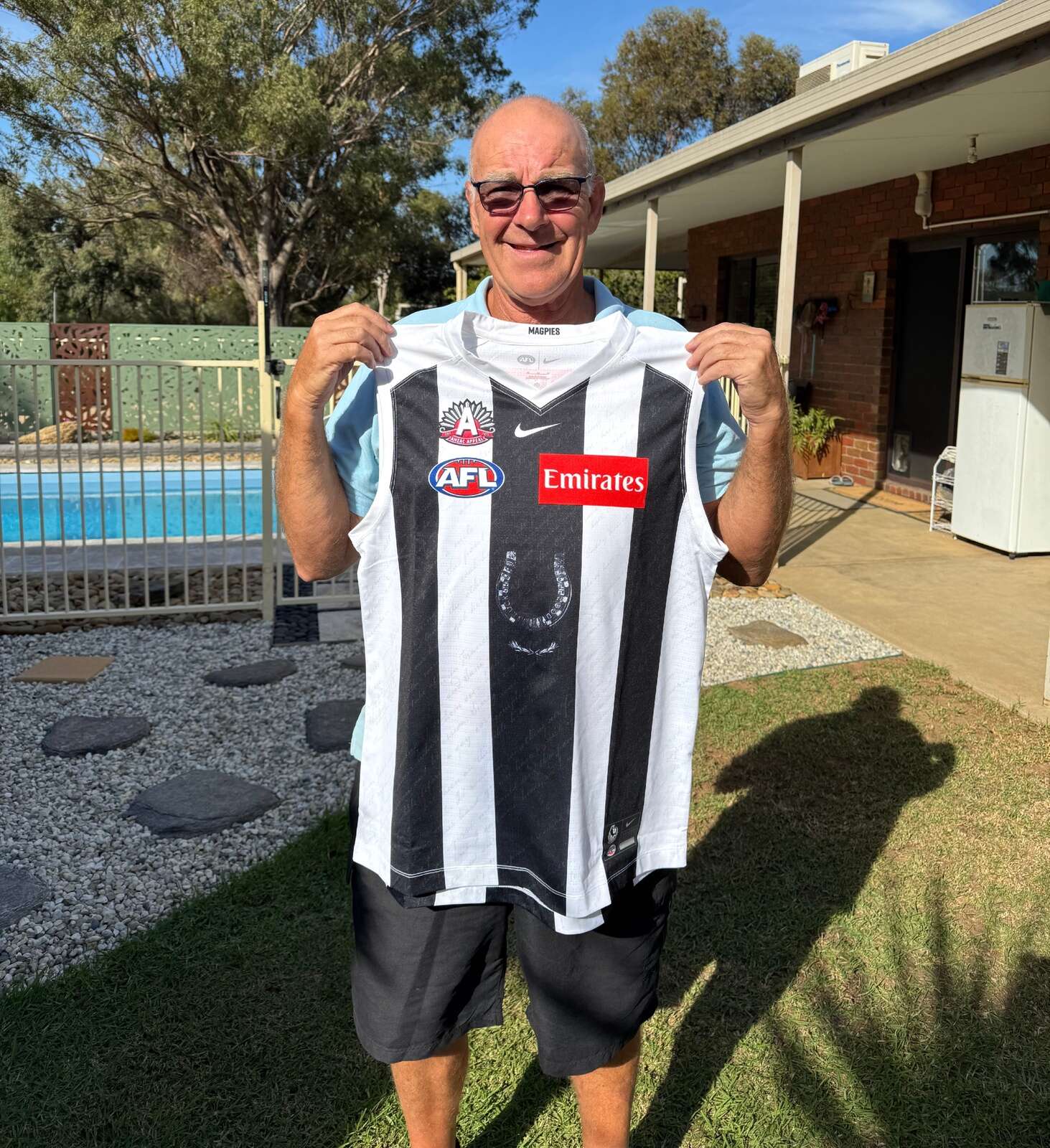 Ron’s brother to take the toss at the G | Riverine Herald