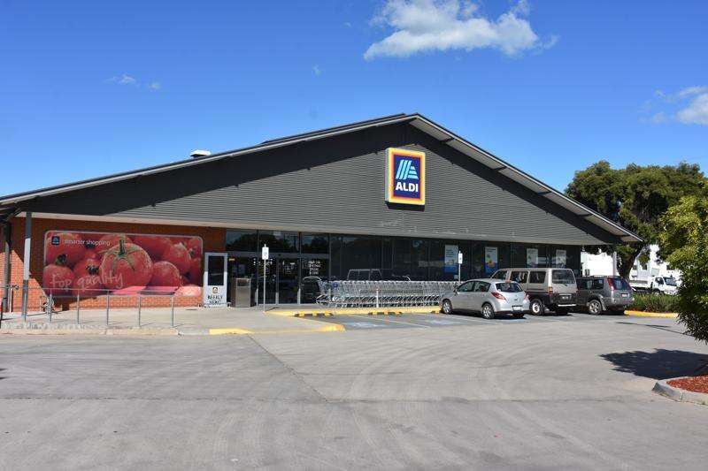 Aldi Benalla switches to solar | Shepparton News