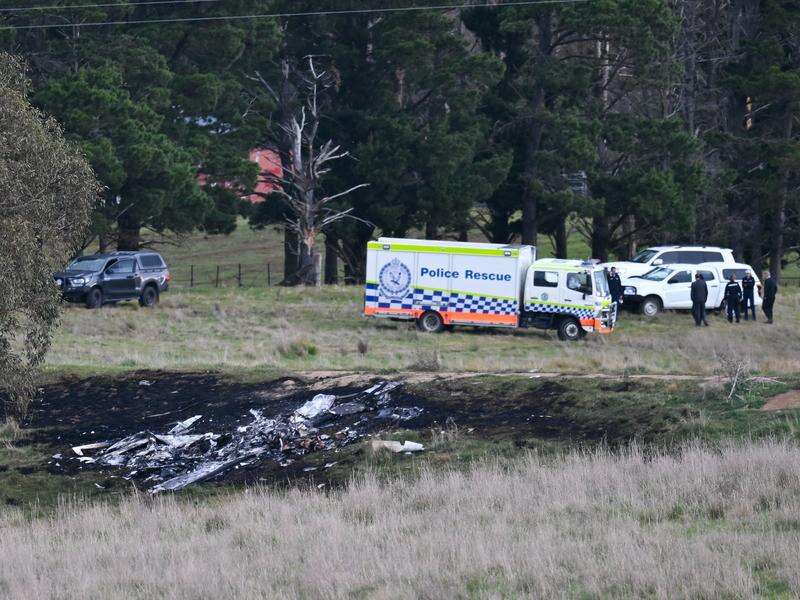 At least one dead after plane crashes into paddock | Kyabram Free Press