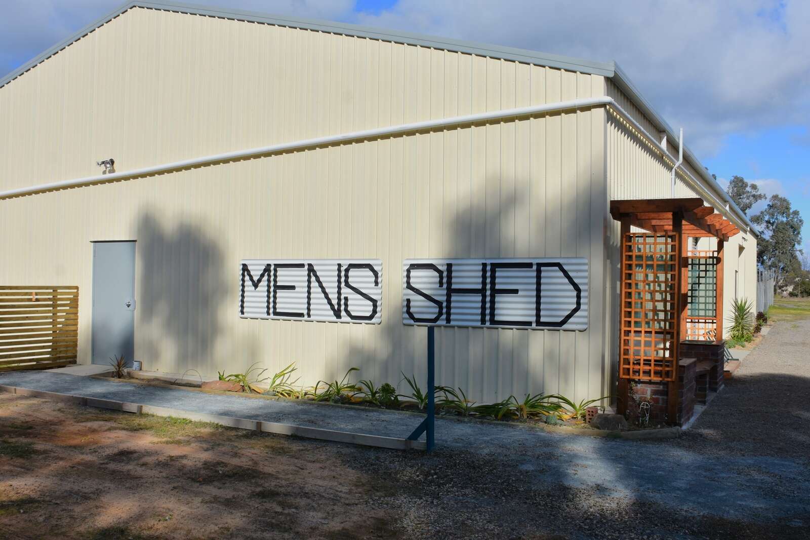 Men’s shed grant applications are open | Shepparton News