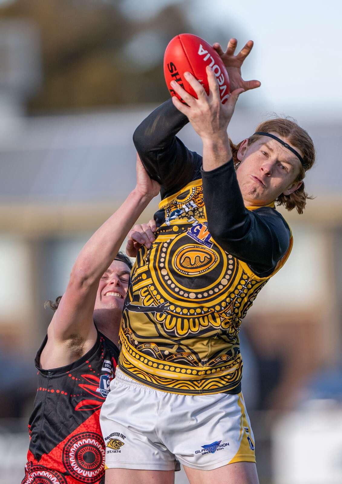 Gallery | Tigers track down Bombers | Seymour Telegraph