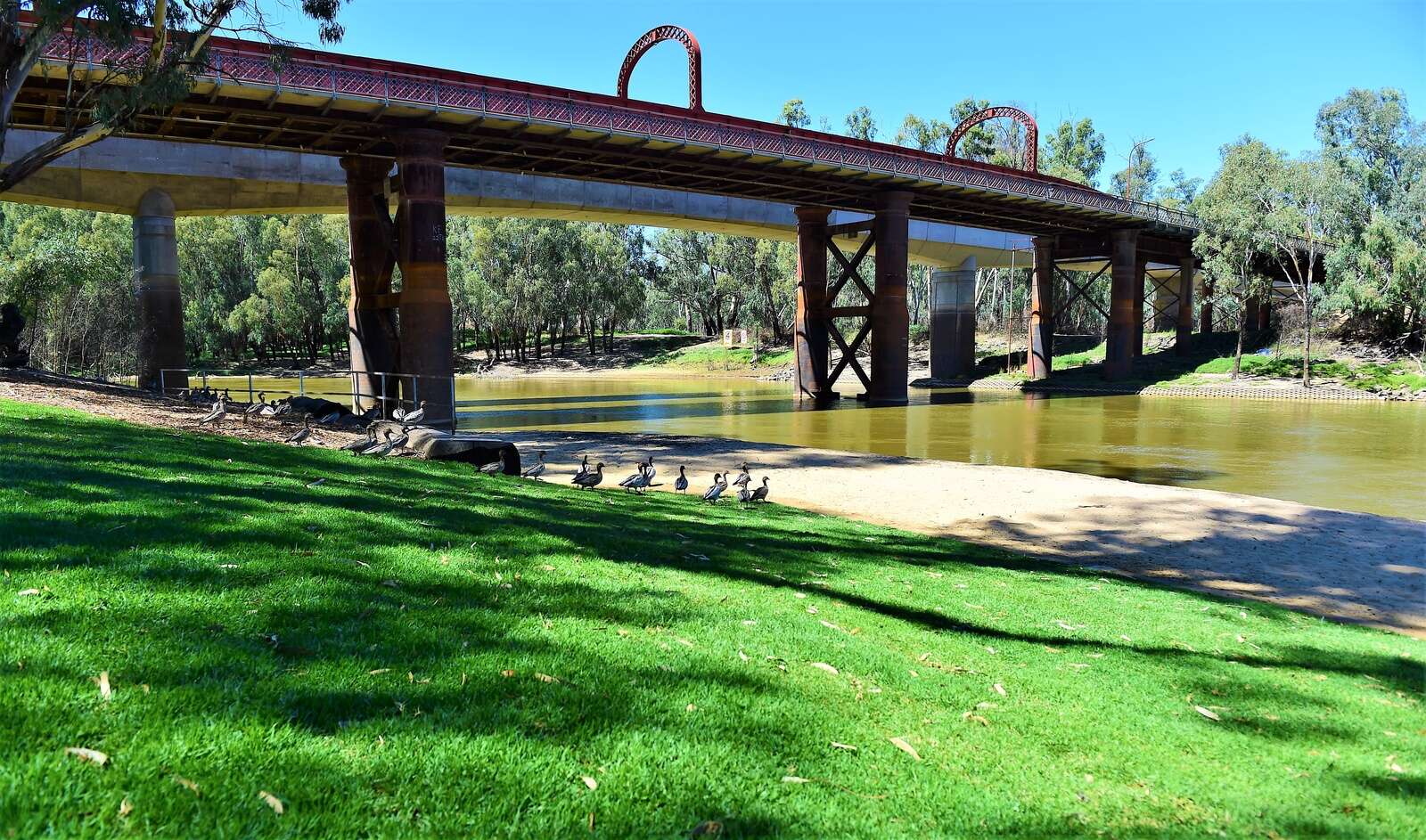 Local towns are finalists in top tourism awards | Riverine Herald