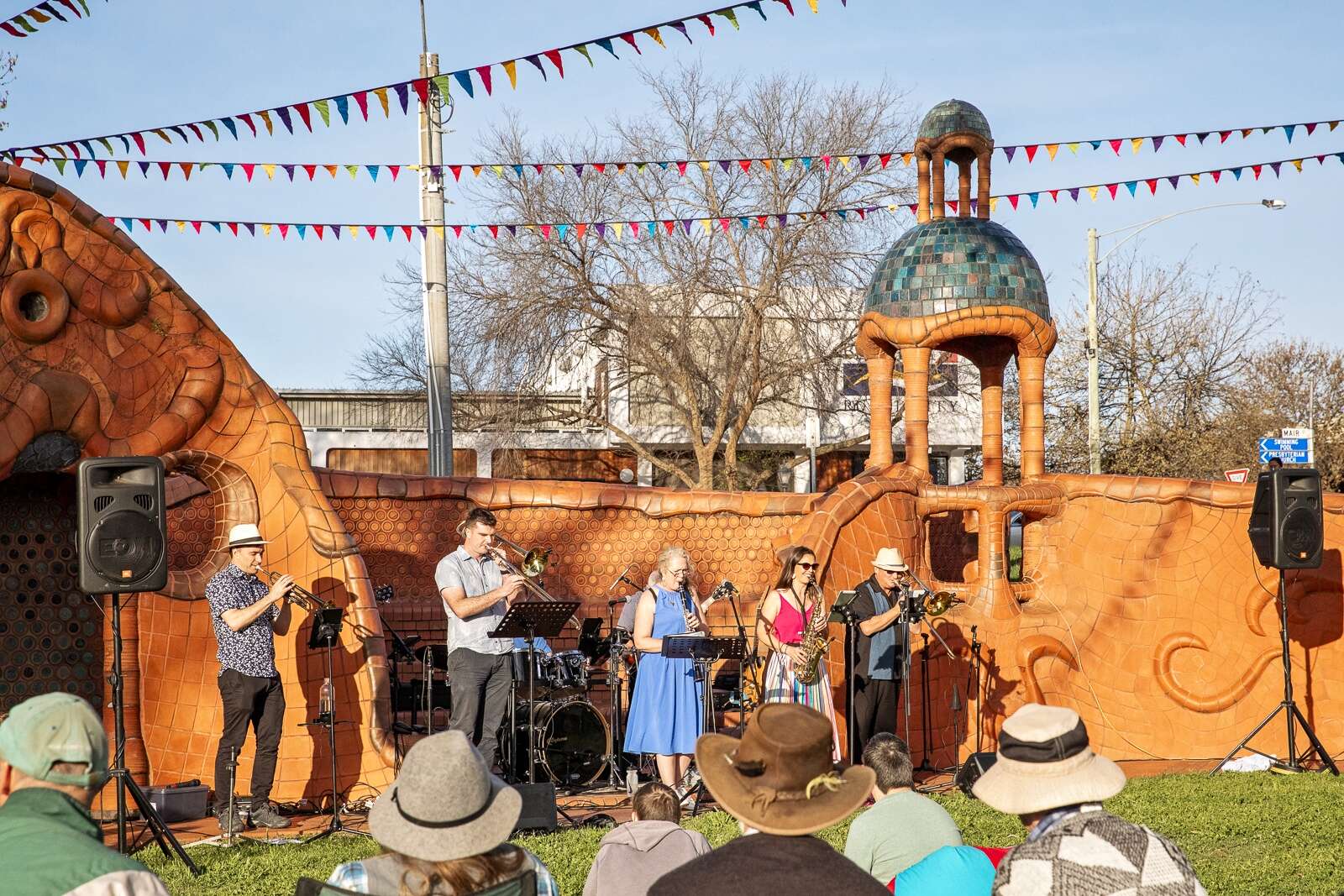 Enjoy local music, art and culture by Lake Benalla this November ...