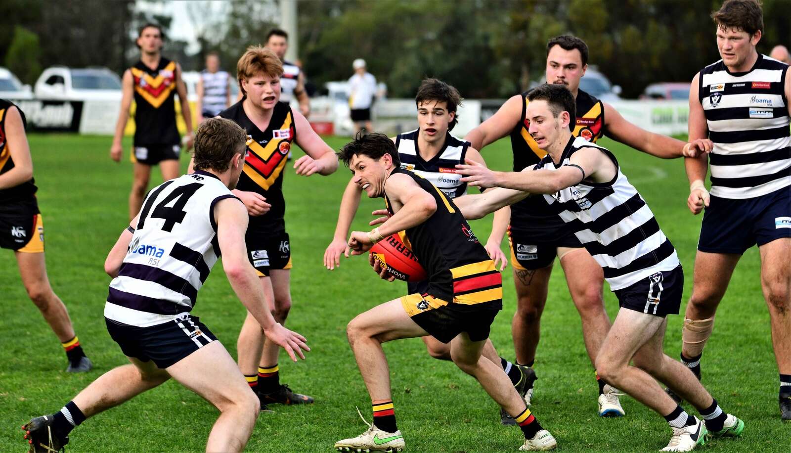 Bomber boilover: Leitchville-Gunbower stuns reigning premier ...