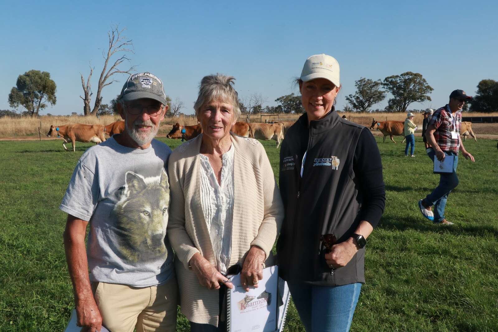 Jersey joy at farm visit | Dairy News Australia