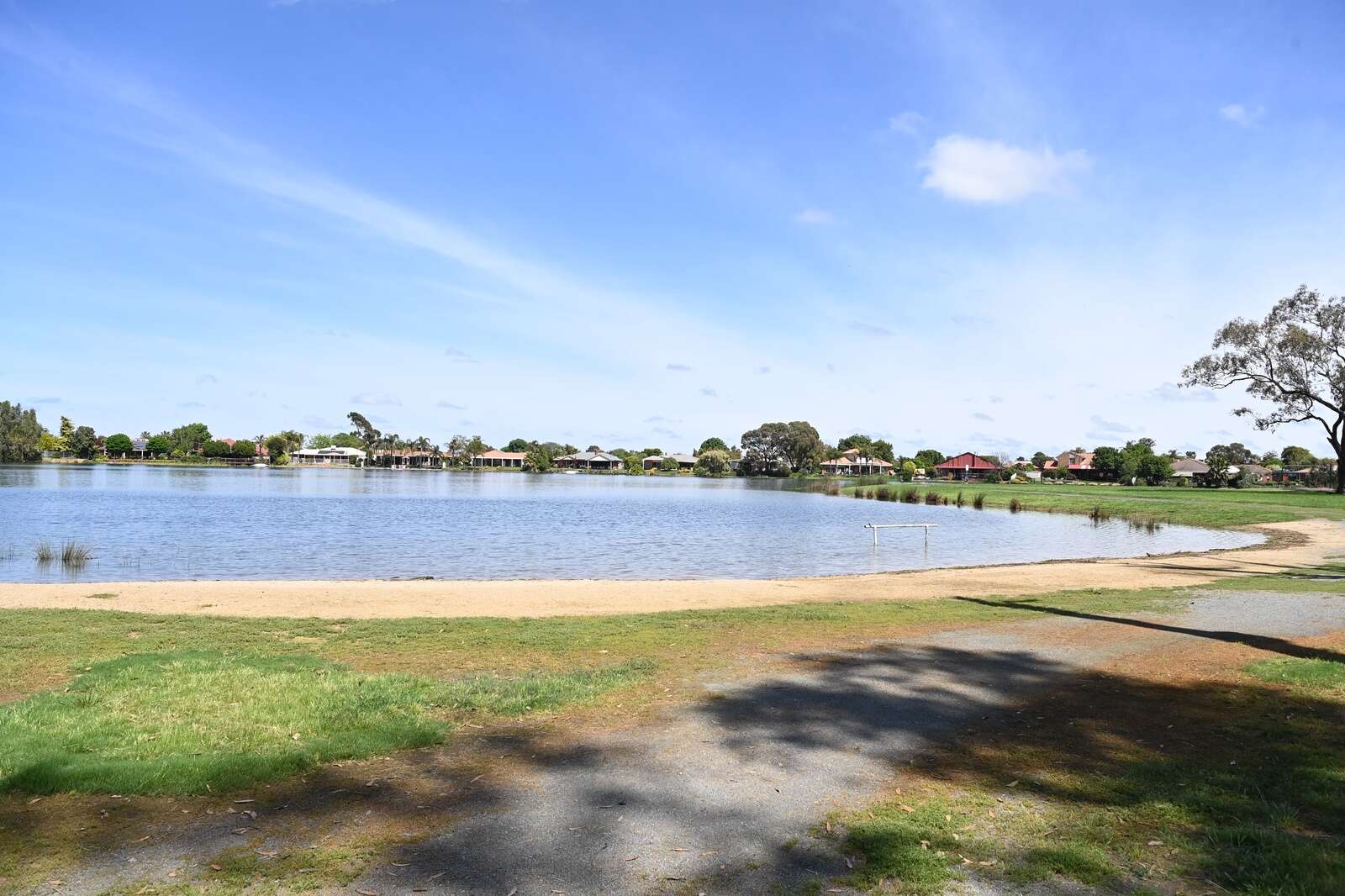 WARNING | Stay out of the water at this Greater Shepparton lake ...