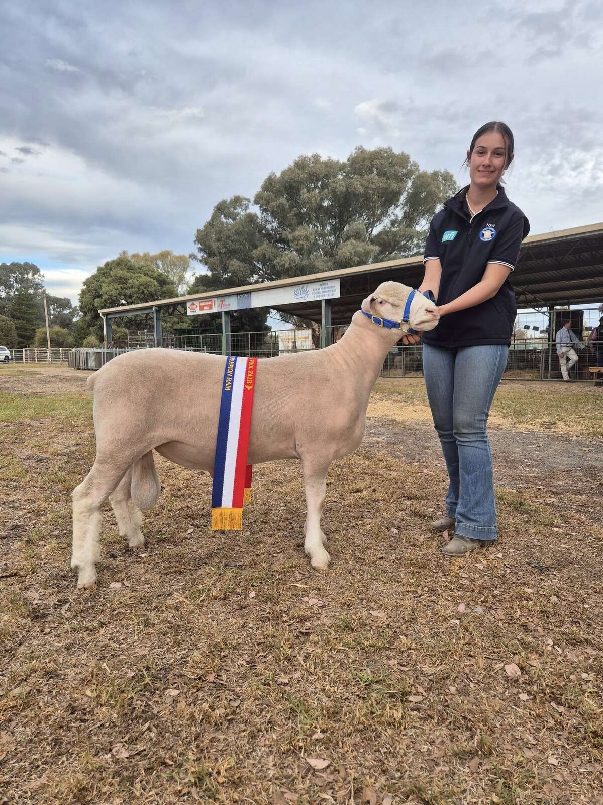Finley High shines at Holbrook wool fair | Southern Riverina News