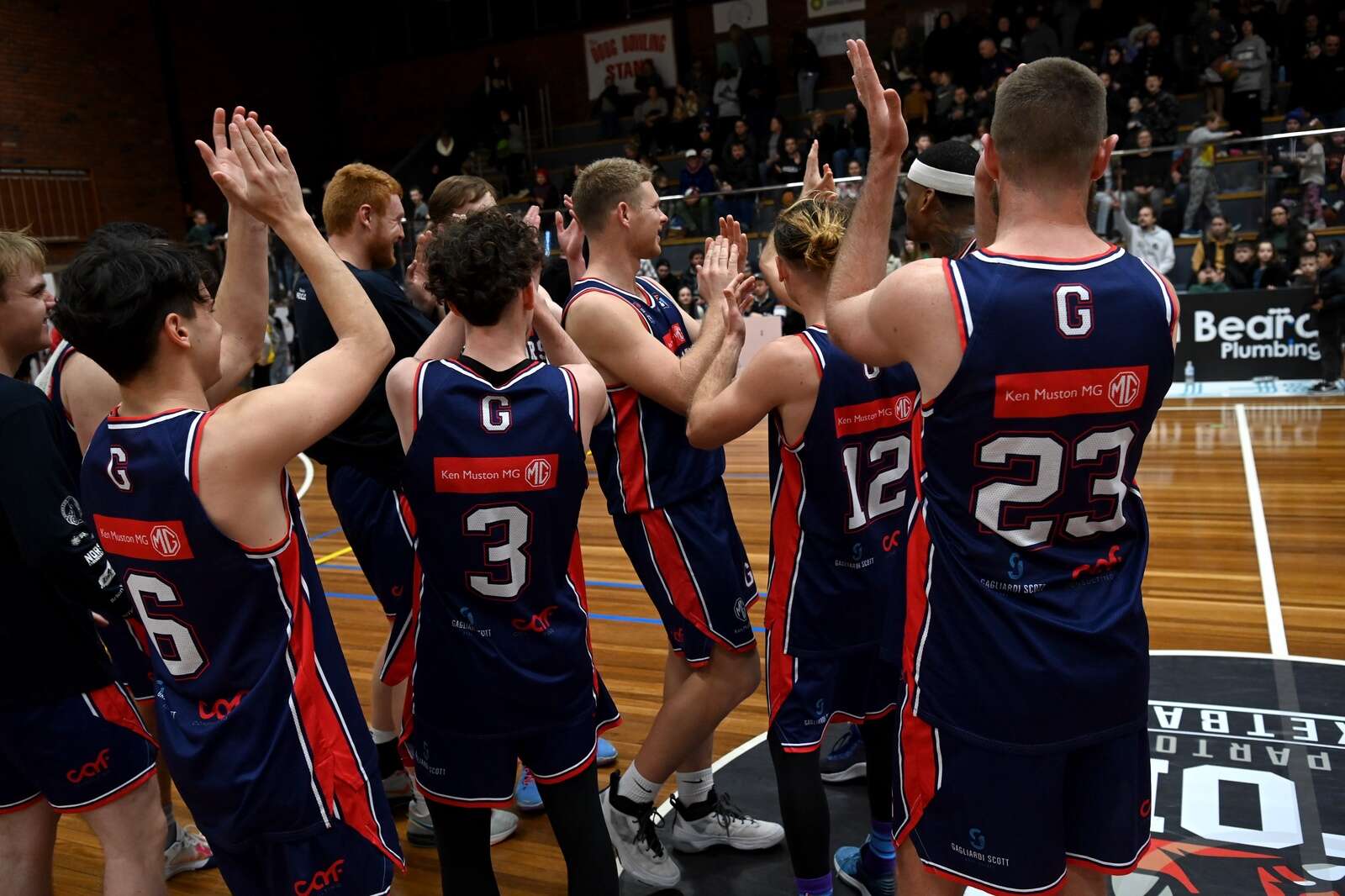 Gators stalwart shines as Gators pull out the tricks in big win ...