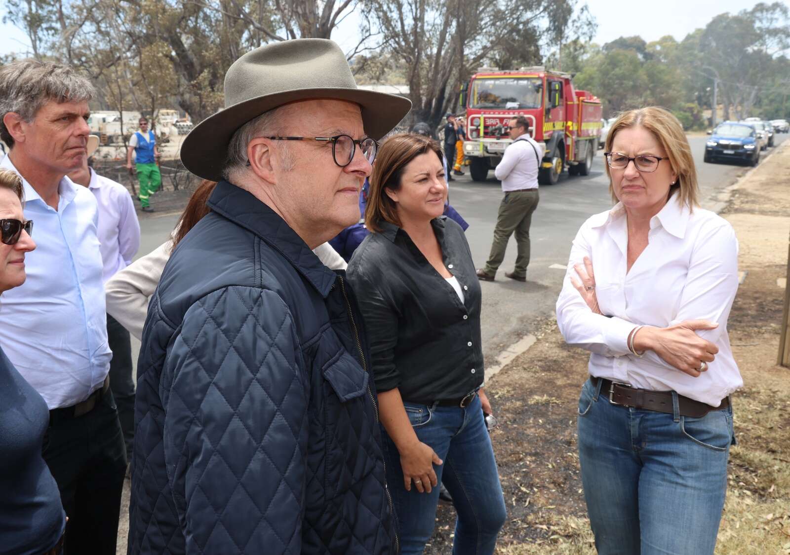 Victorian bushfire victims can access share of $19.5 million aid ...