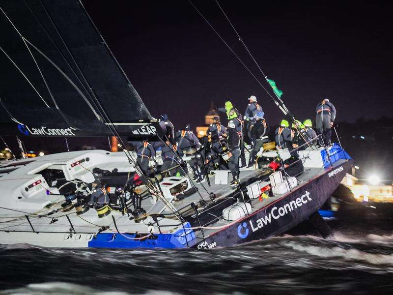 Calmer waters for remaining Sydney-Hobart fleet | Country News