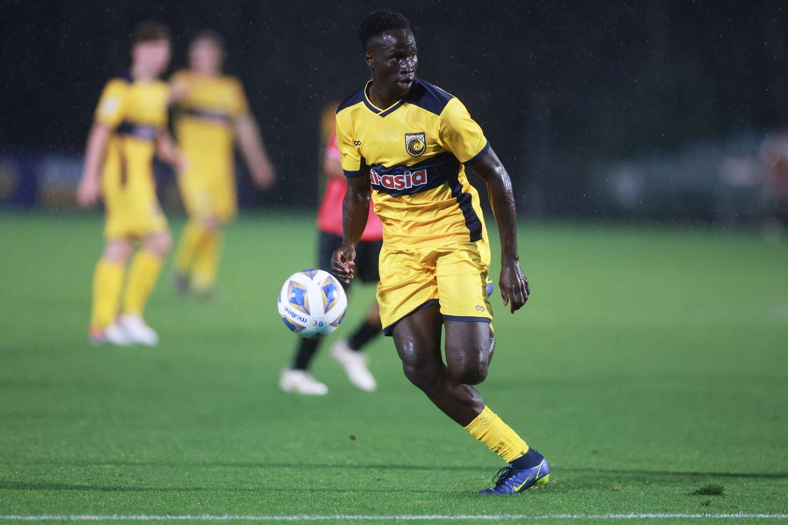 Shepparton’s golden boy is back among the goals once again | Seymour ...