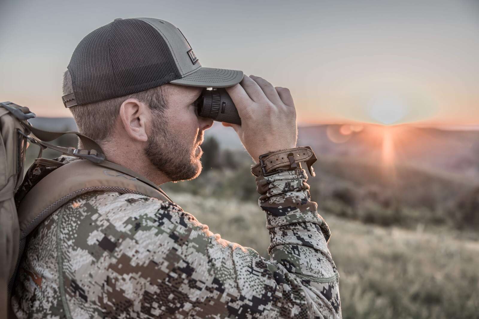 LEUPOLD BX-4 RANGE-FINDING BINOCOULARS: | Country News