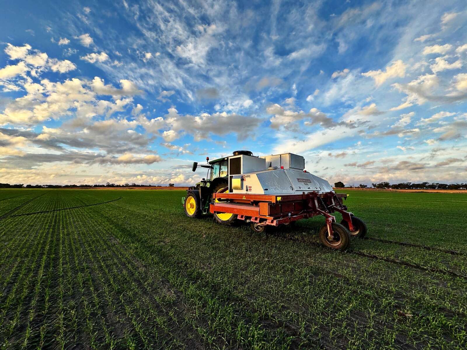 AI uses lasers to zap weeds | Country News