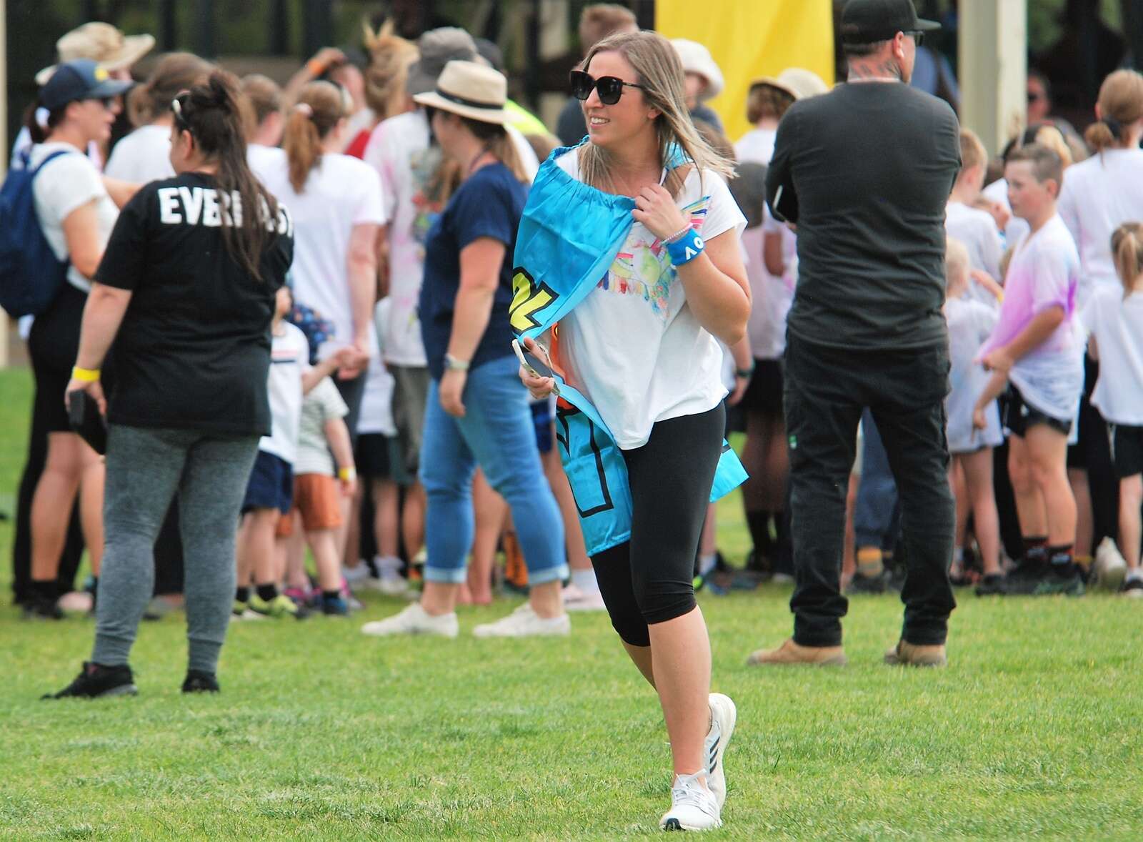 Superhero Sarah celebrates Run for Rochy | Shepparton News
