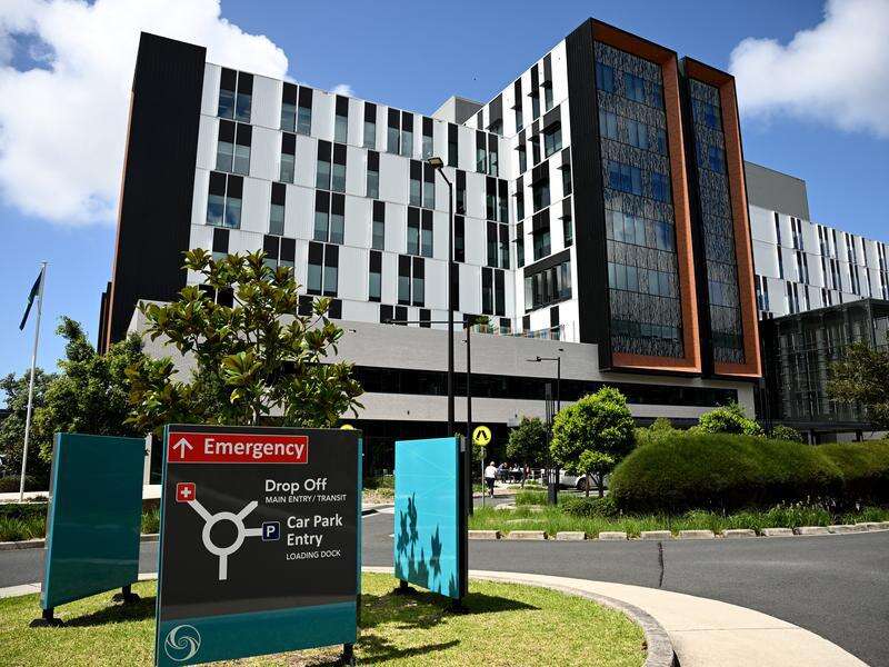 Nurses strike for better pay at hospital under scrutiny | Kyabram Free ...