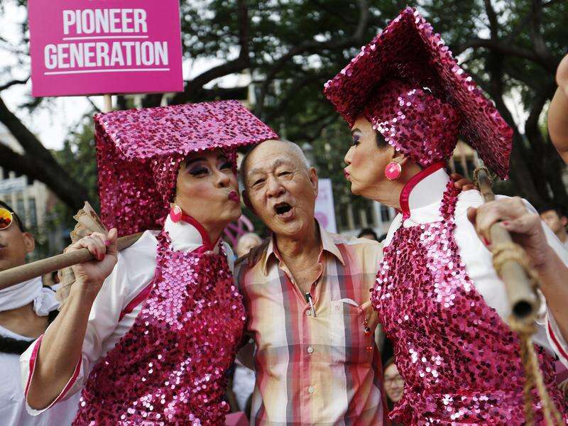 Singapore To Decriminalise Gay Sex Deniliquin Pastoral Times