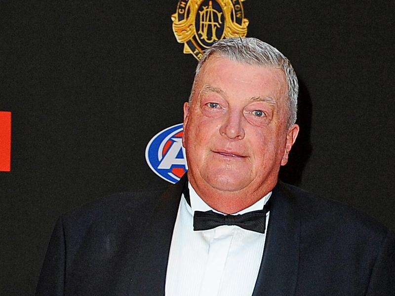 Swans mourn passing of legend Barry Round | Dairy News Australia