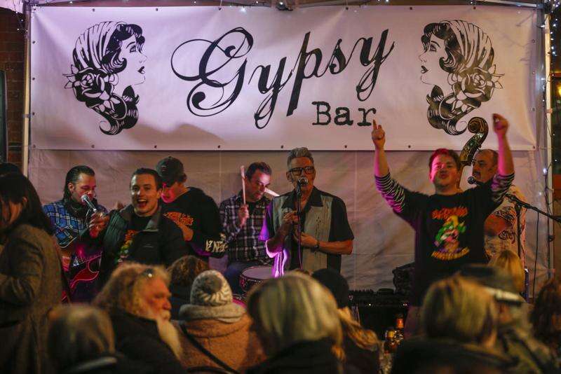 Echuca's Gypsy Bar to get musical cash thanks to Victorian Government ...