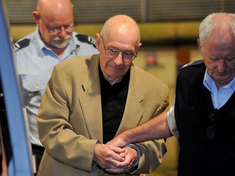 Crooked killer cop Roger Rogerson dying in hospital | Shepparton News