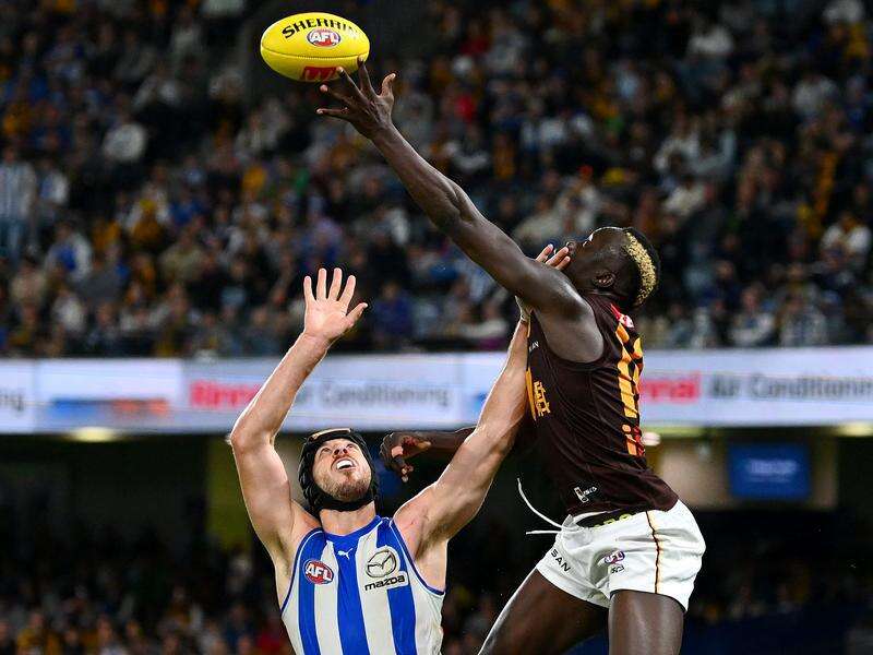 Hardy Hawks break drought against lowly Kangaroos | Corowa Free Press