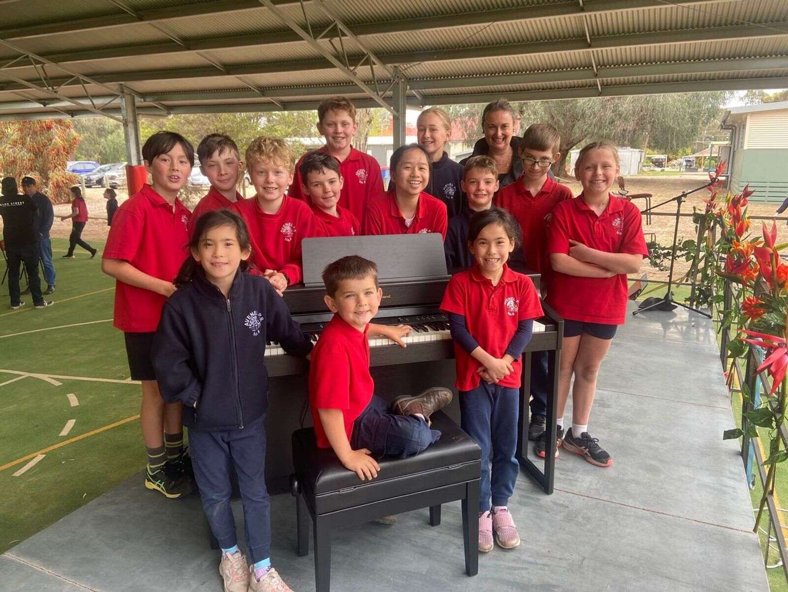 New piano hits the right note for Avenel Primary School | Seymour Telegraph