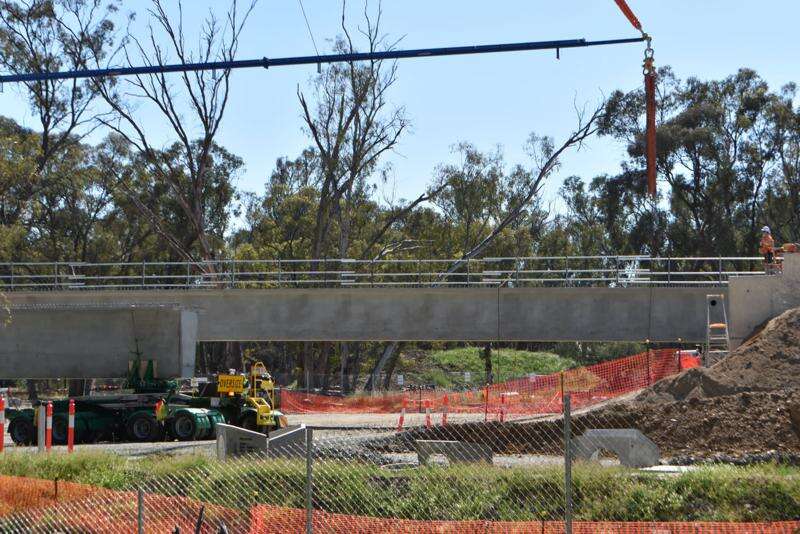 Progress on new bridge continues | Riverine Herald