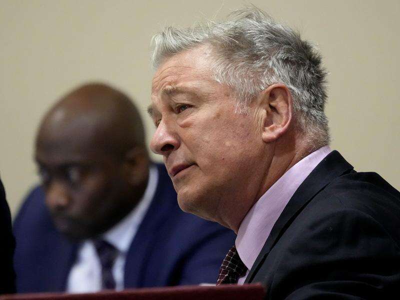 Baldwin reckless with revolver, prosecutor tells jury | Kyabram Free Press