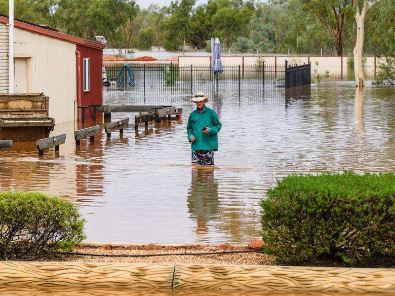 'Double the size of Victoria': flooding threat spreads | Country News
