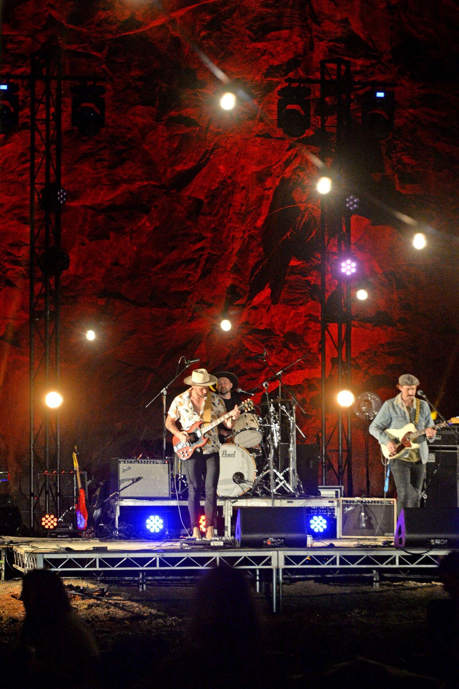 Benny Walker rocks Dookie quarry | Shepparton News