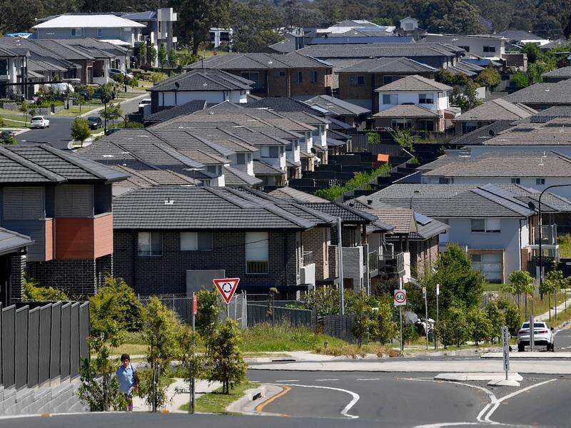 Housing crisis costs Sydney $10 billion a year: report | Country News
