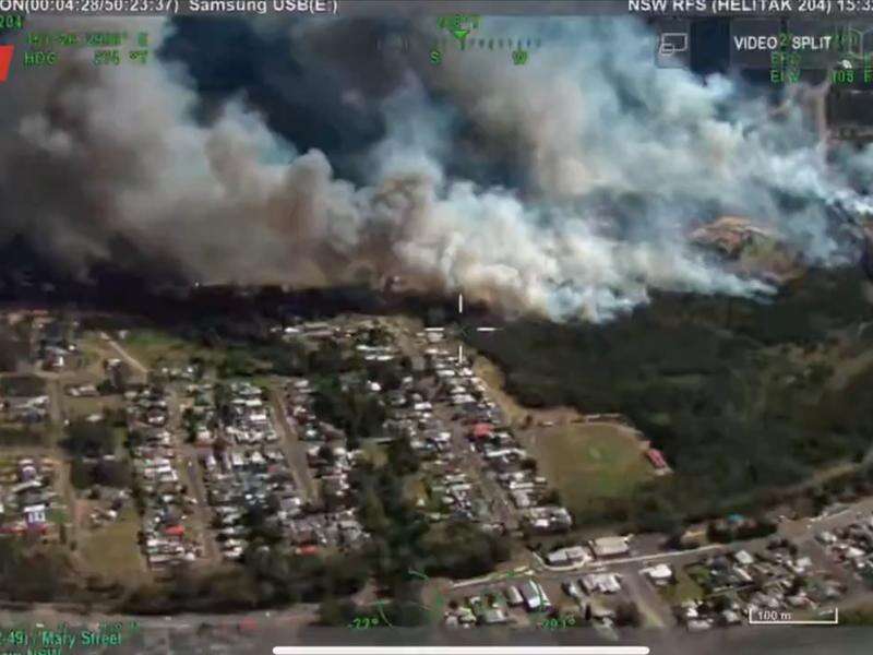 Fire threatened lives, homes and hospital in the Hunter | Country News