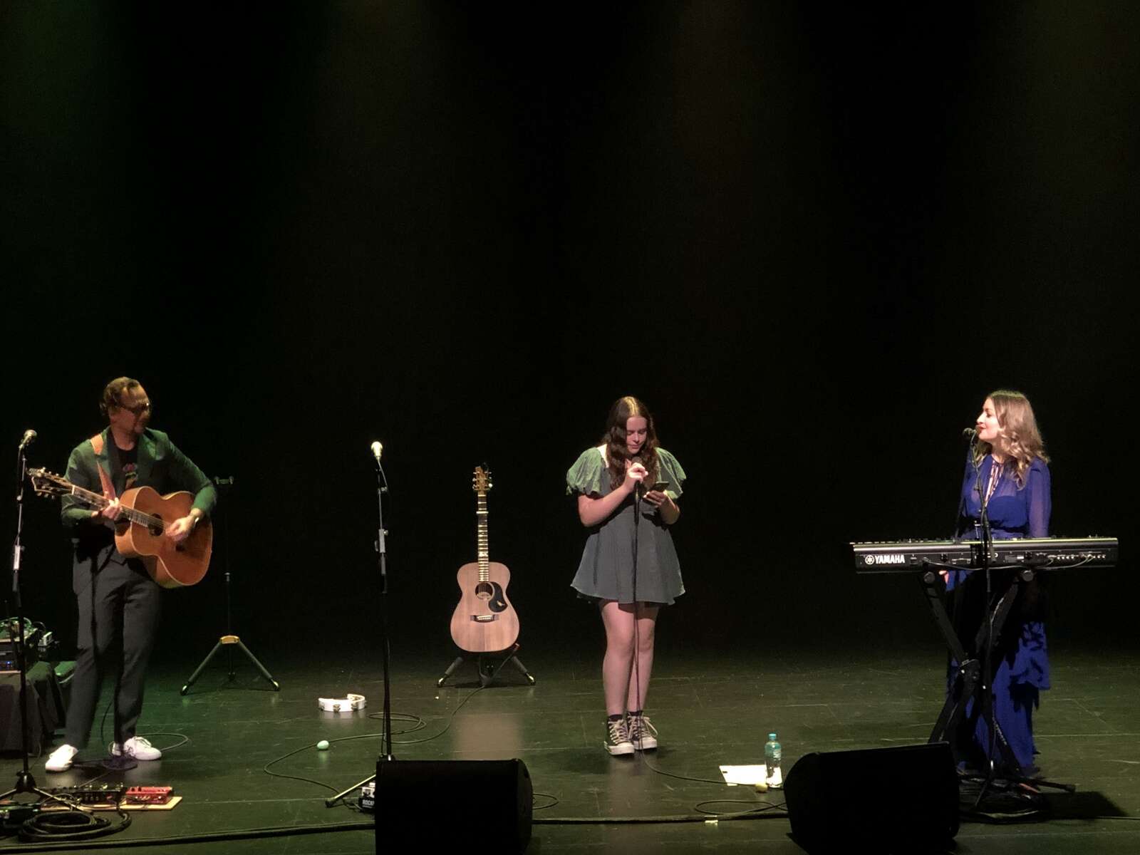 Crowd caught up in Macey and Kate’s collaboration | Shepparton News