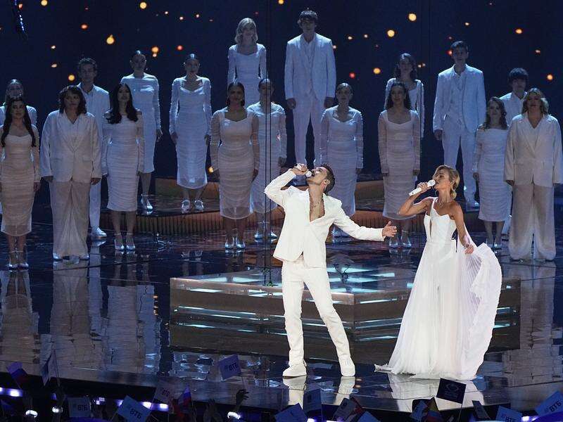 Australian singer quits Russia's Eurovision alternative | Dairy News ...