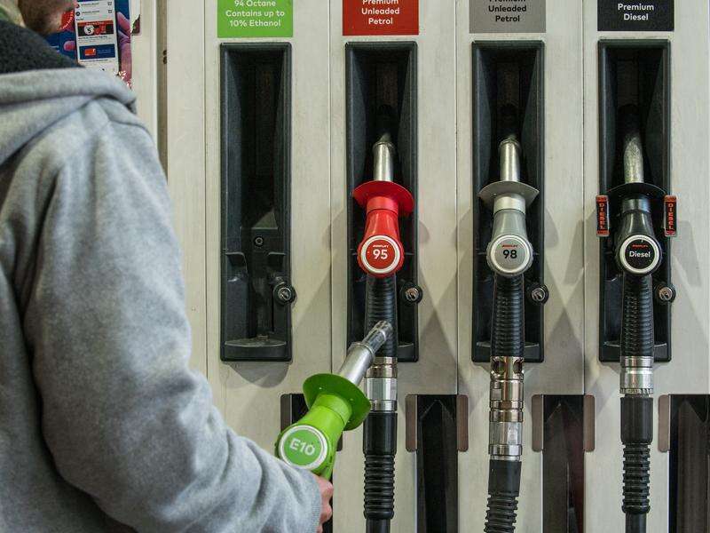 Inflation risks lurk for global middle class: treasurer | Kyabram Free ...