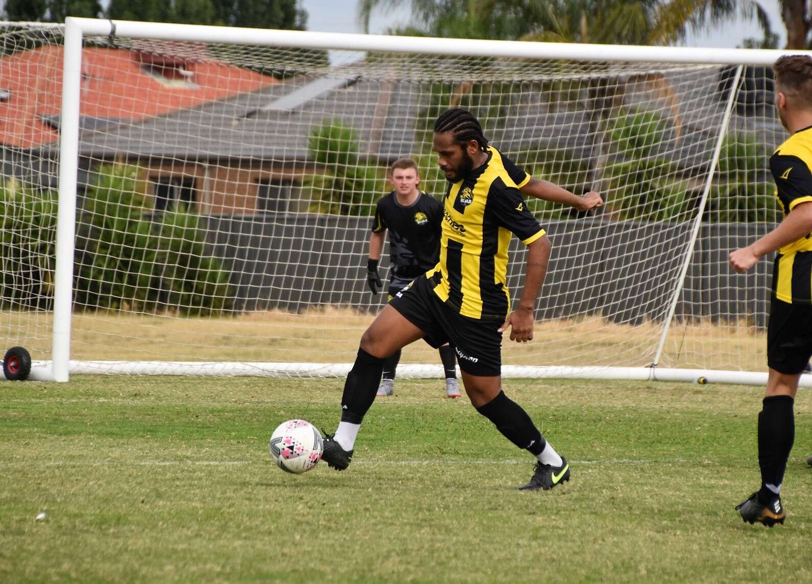 Roar silenced in AWFA FA Cup final | Cobram Courier