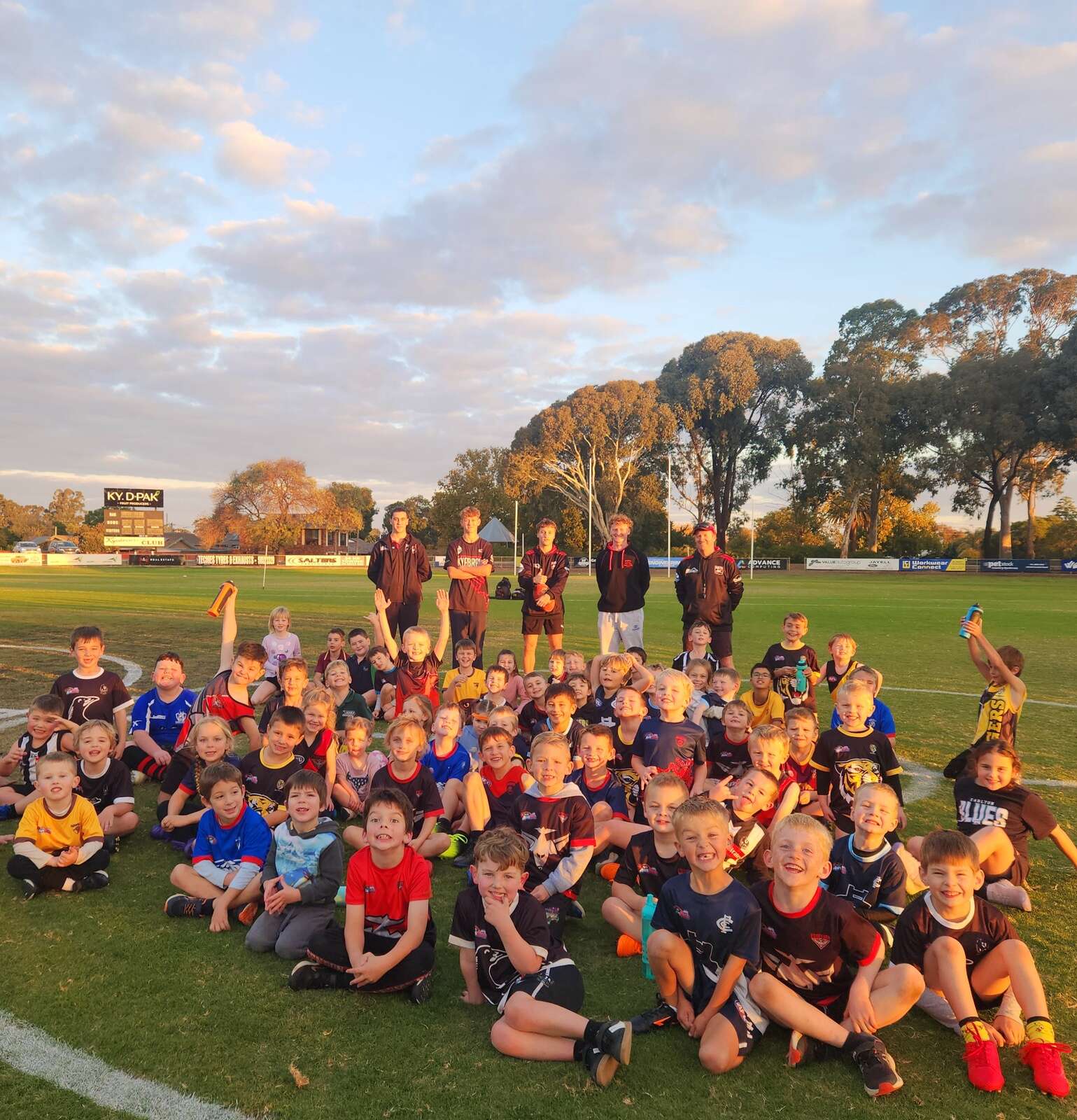 Young Kyabram footballers give back to community | Kyabram Free Press