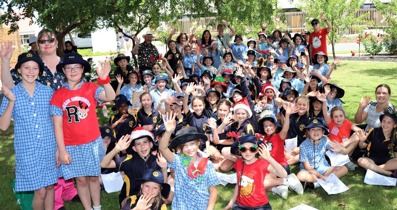 Students spread Christmas cheer | Seymour Telegraph