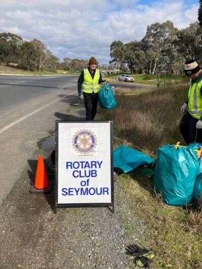 Seymour Rotary keeps roadsides clean | Seymour Telegraph