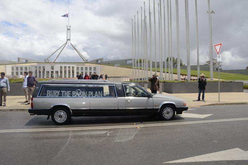 On the road with the Convoy to Canberra | Country News