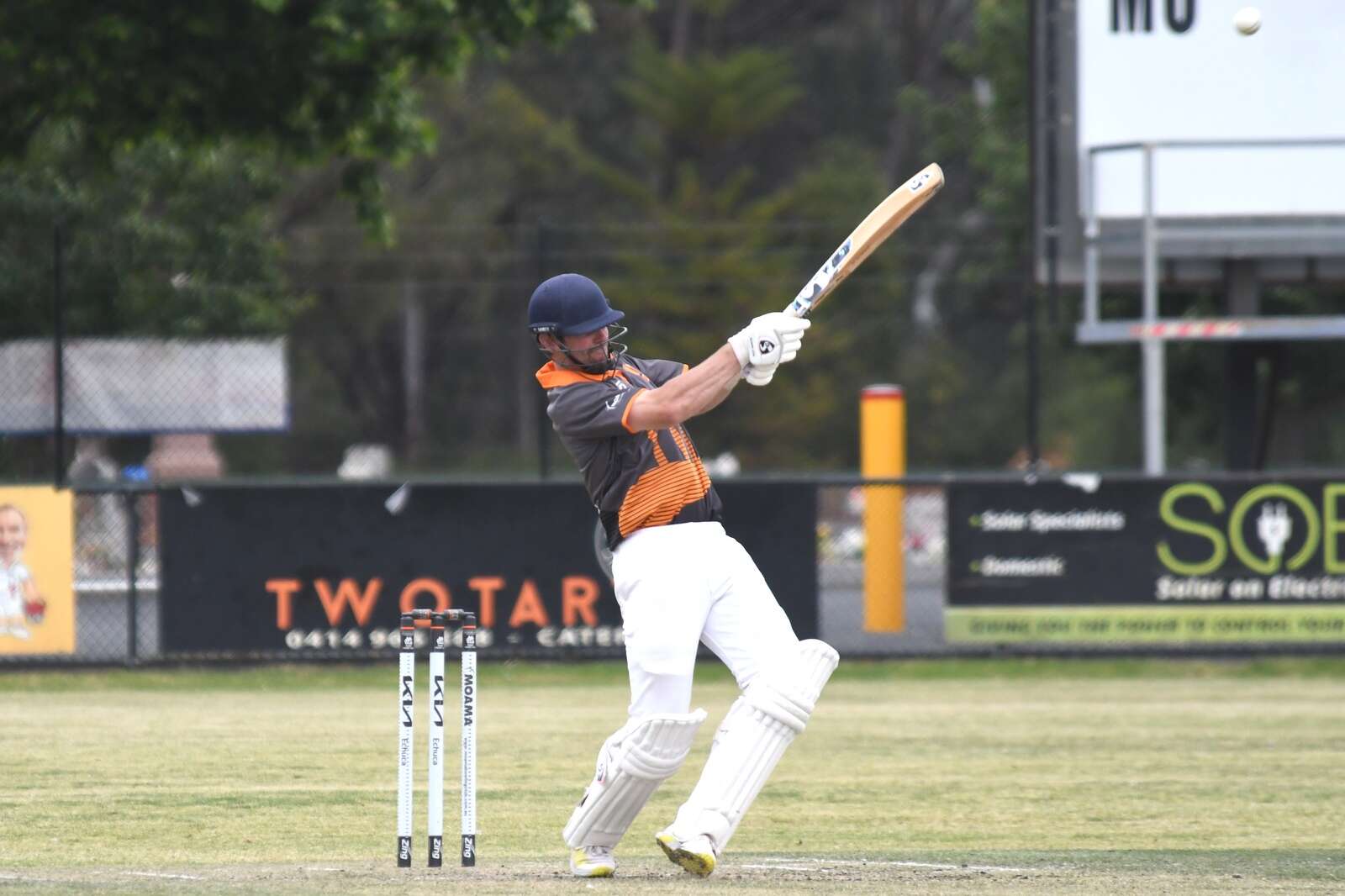 Top batting earns GMC inter-association victory | Riverine Herald