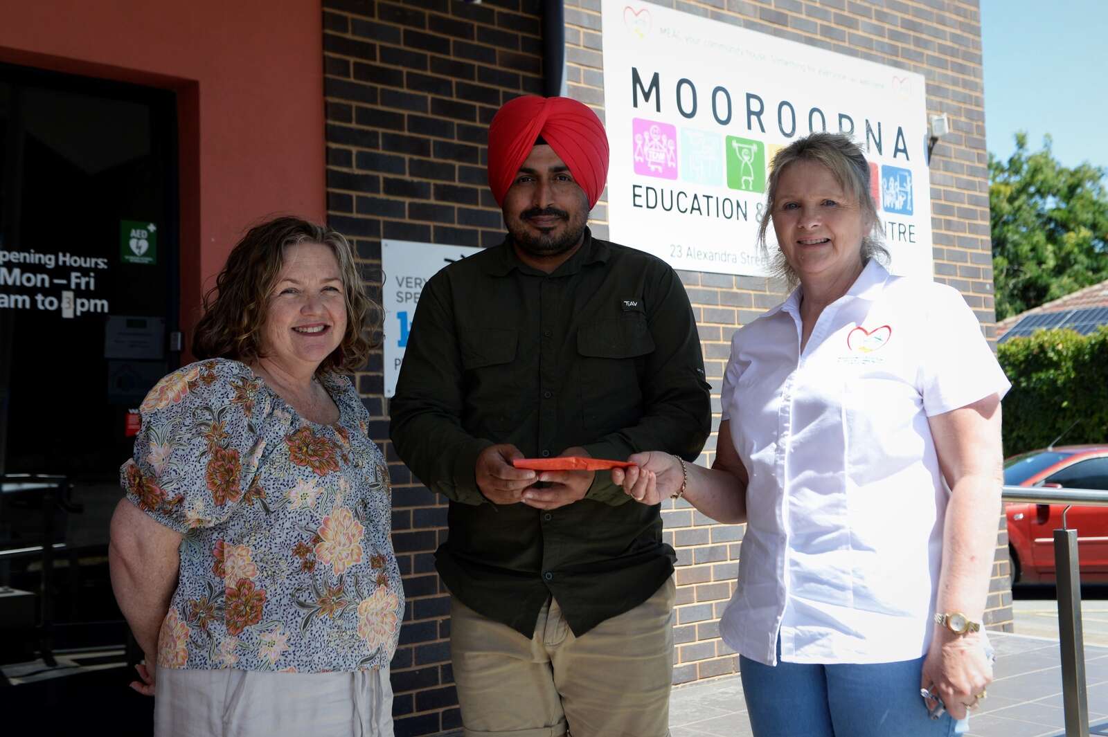 Mr Sheppy donates to local flood recovery | Cobram Courier