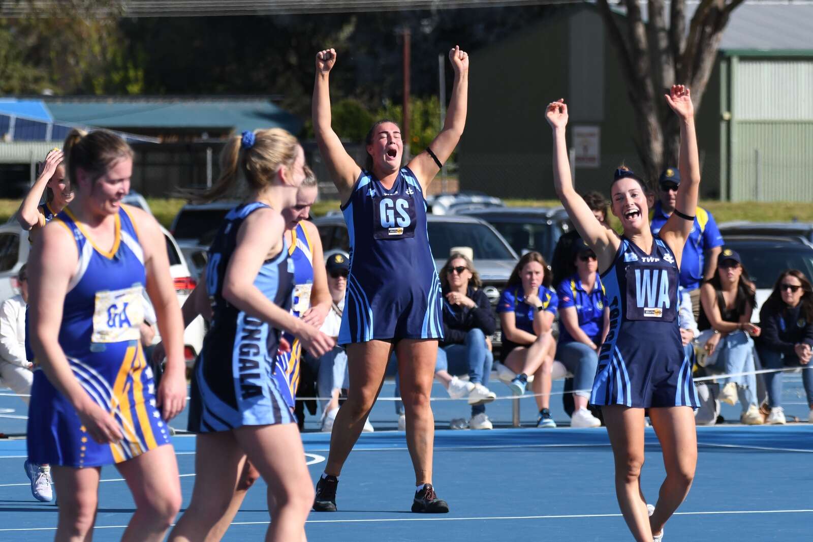 Big boilover as Blues oust Deni to book grand final appearance ...