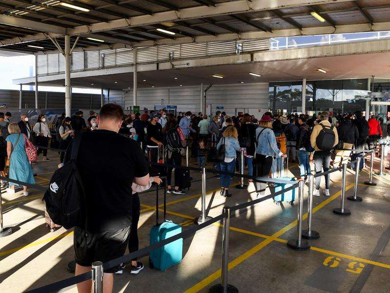 Morning airport peak hour passes smoothly | Shepparton News
