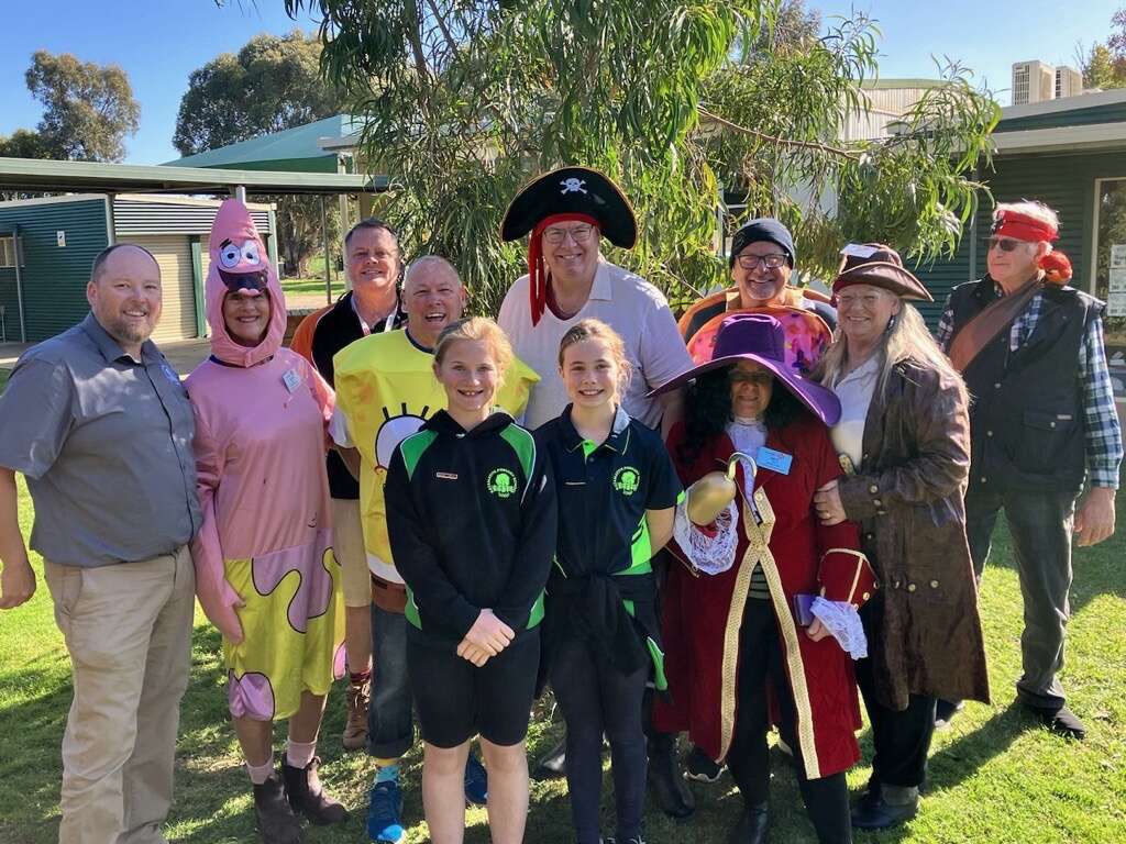 Variety 4WD Adventure visits Katamatite Primary | Shepparton News