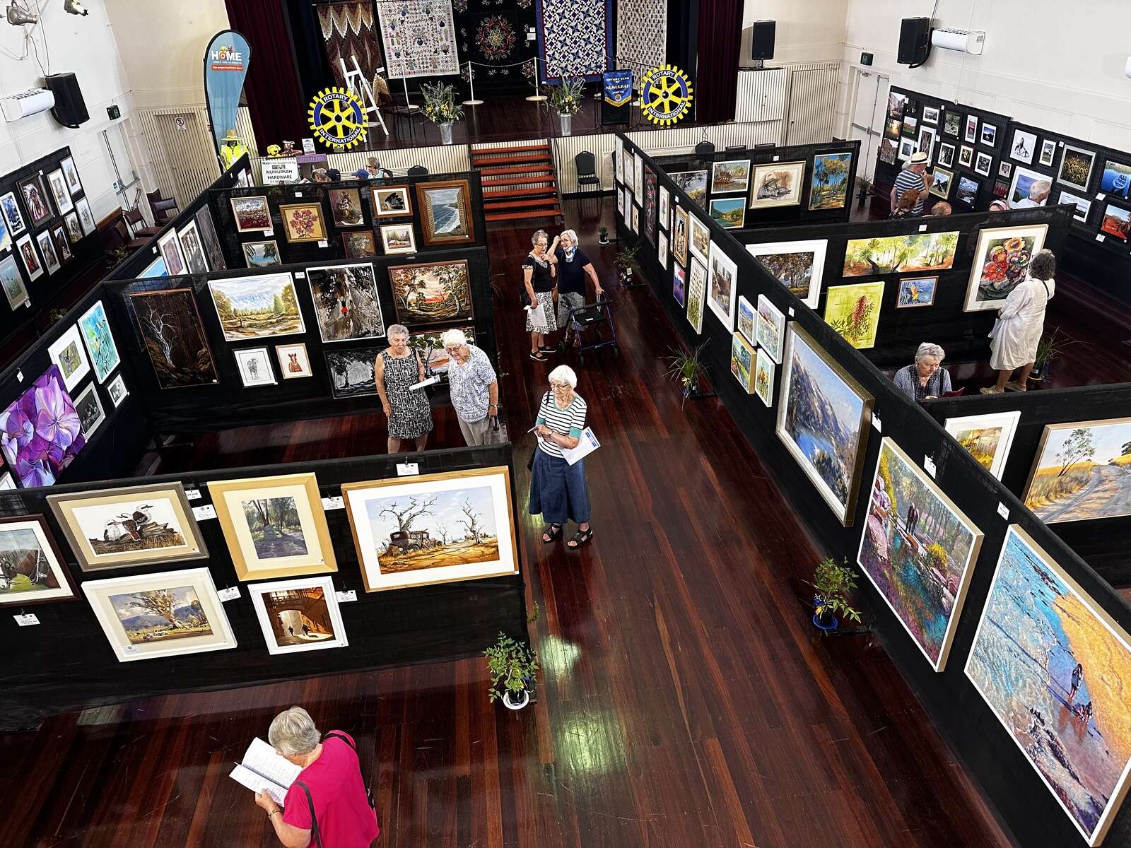 Numurkah Rotary art show | Dairy News Australia