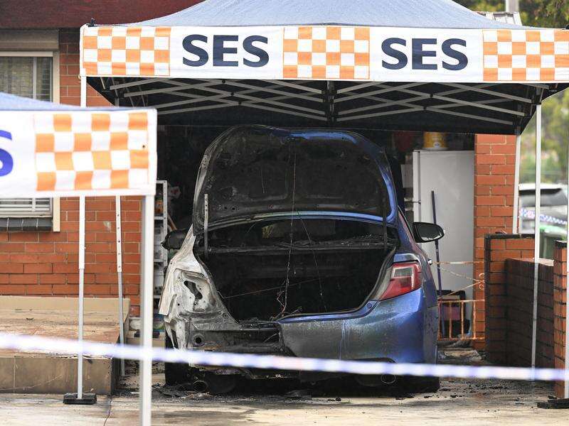 Cars torched days after suspected gang-linked shooting | Cobram Courier