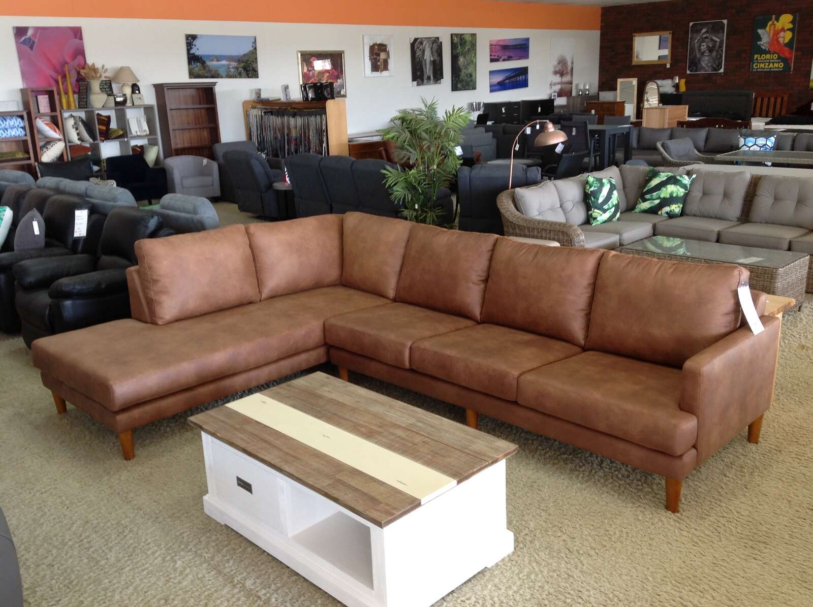 Lounge in custom comfort | Country News