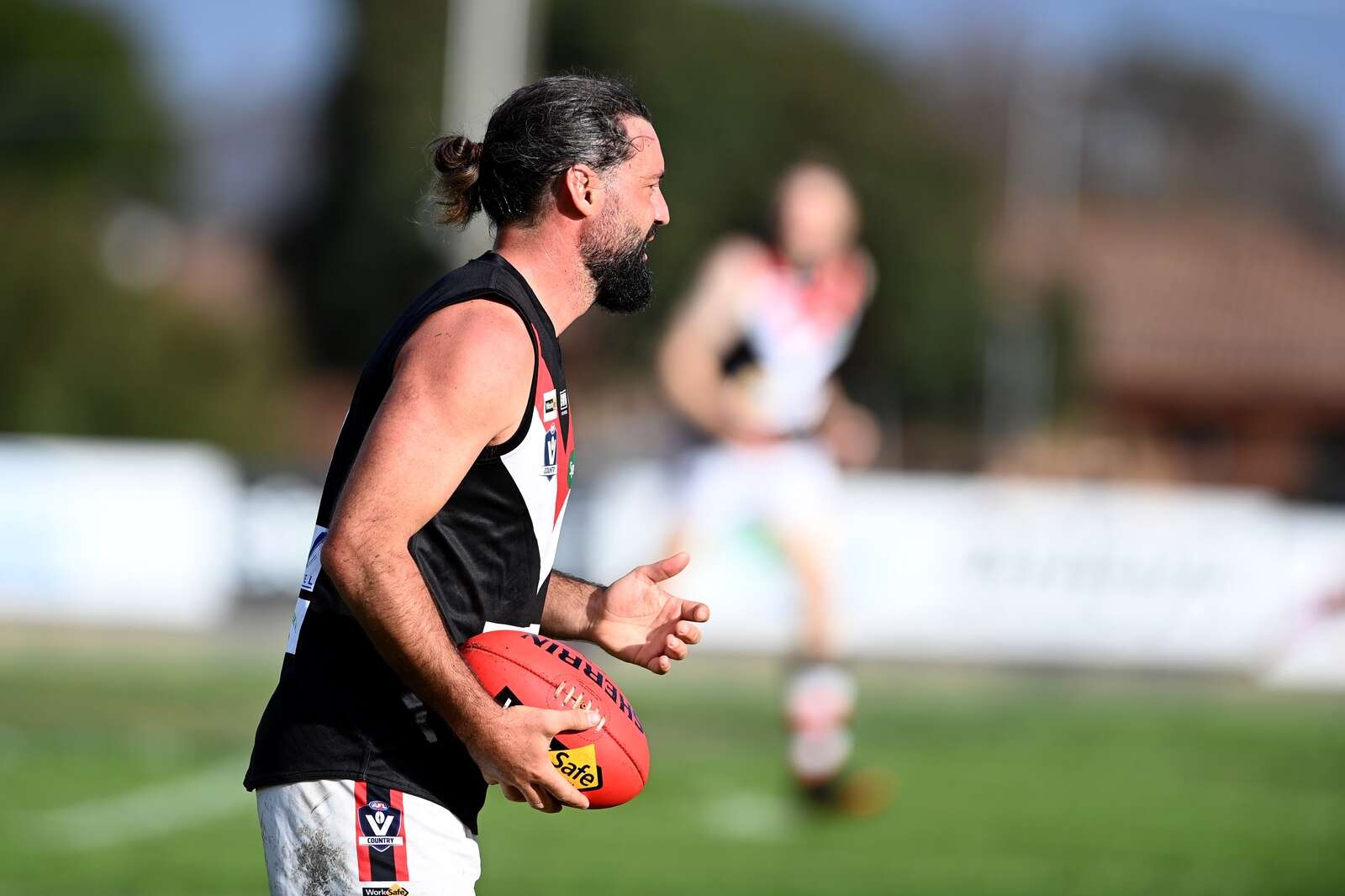 Benalla seniors troubled by Demons | Benalla Ensign