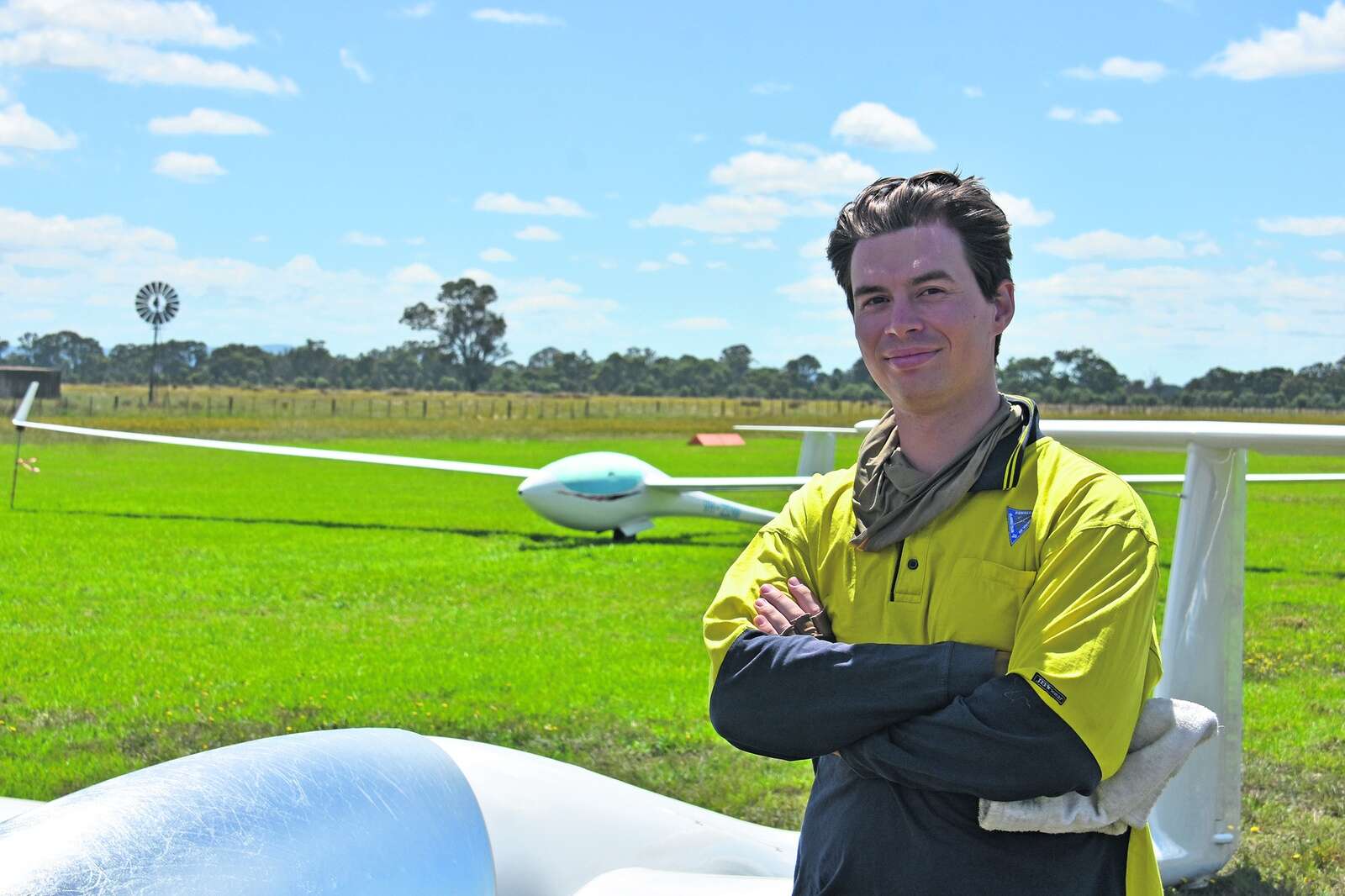 The skies the limit for Ryan at the gliding nationals | Benalla Ensign