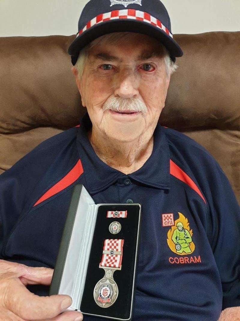 Ern Wyatt awarded CFA life membership | Cobram Courier